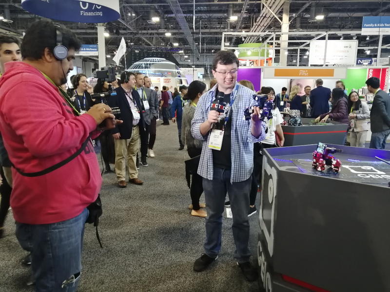 工匠社携GEIO全新AR模式亮相CES 2019，斩获“TWICE Picks”奖项 - GJS